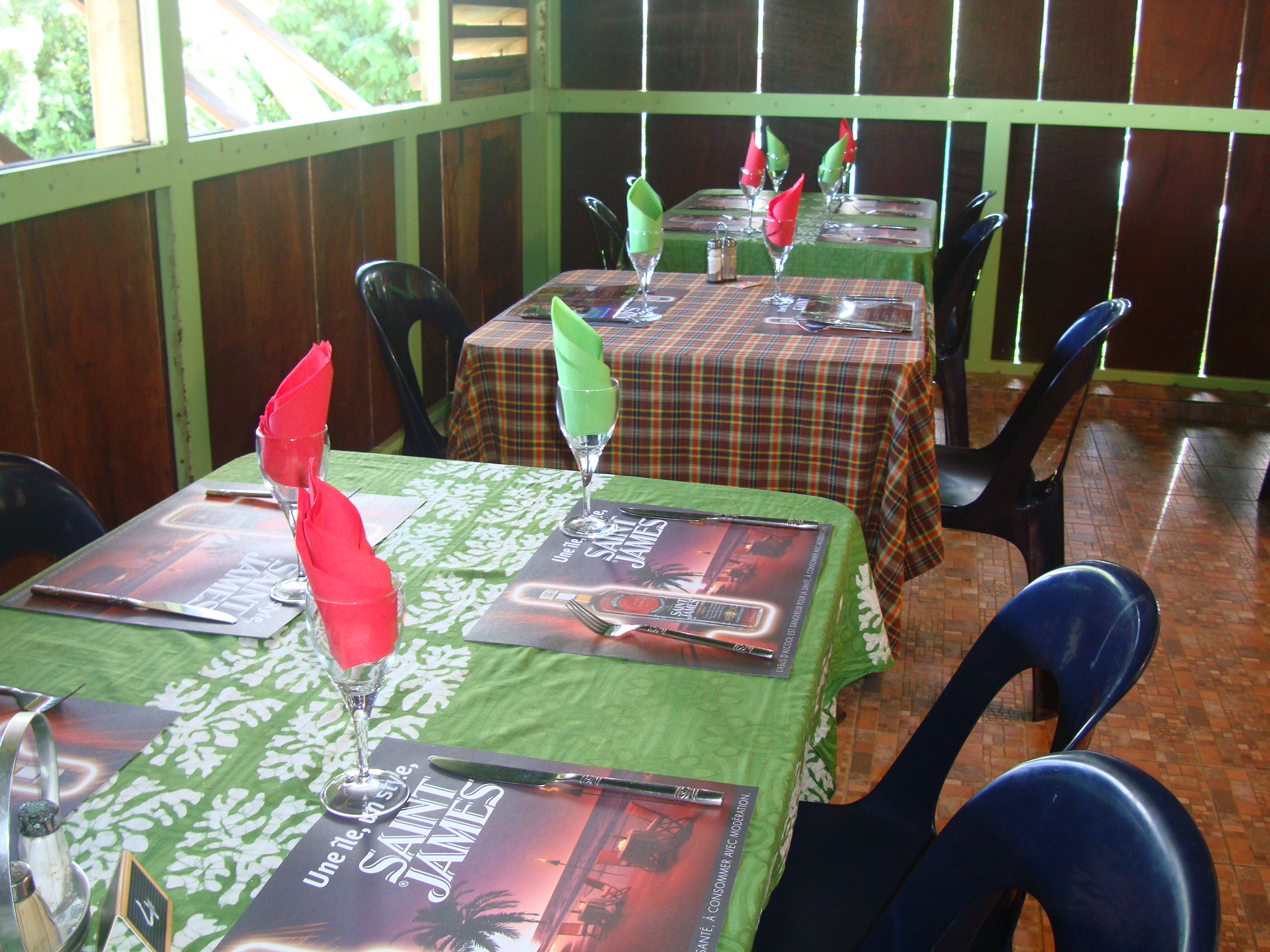 Galerie – Restaurant Dosta